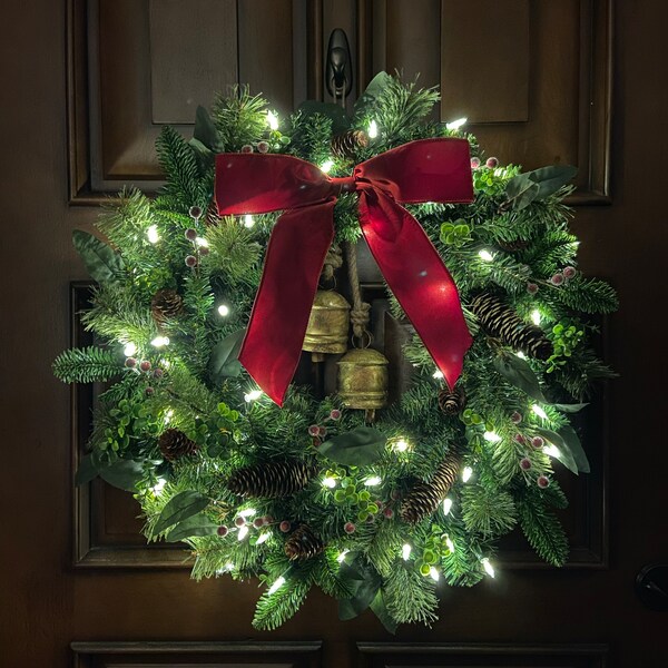 Classic Christmas Wreath With Rustic Bells and Optional Lights- Made to ...