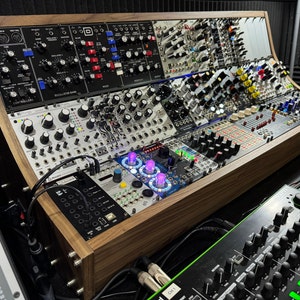 6U X 104HP X 12cm / Portable Eurorack Case / Powered / Ash-silver - Etsy