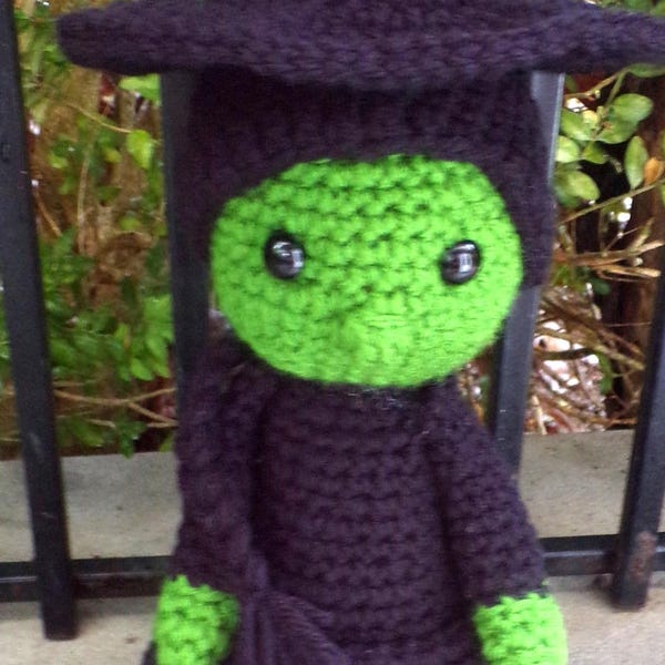 The Good Witch and the Wicked Witch Crochet PATTERN | Elphaba and ...