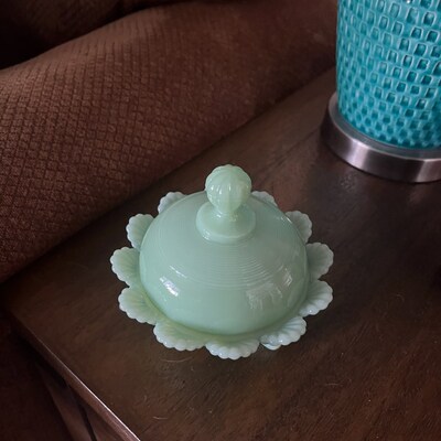 Jadeite Glass 4 Cup Measuring Cup Pitcher W/ Markers, Large Depression ...