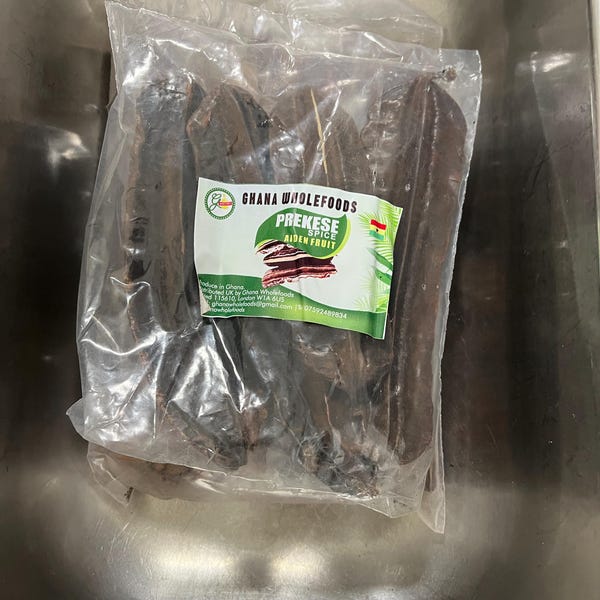 African Handmade Clay Earthenware Bowl/ Apotoyewa/asanka/wooden Grinder ...