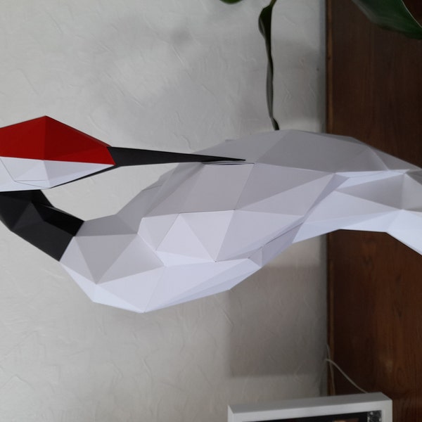 Red-crowned Crane Papercraft Template, Abstract Low Poly 3D Origami ...
