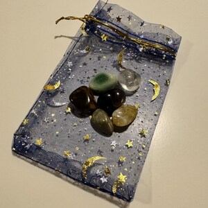 Money Magnet Crystals Set, Eight-elements Money Magnet Tumbles, Wealth ...