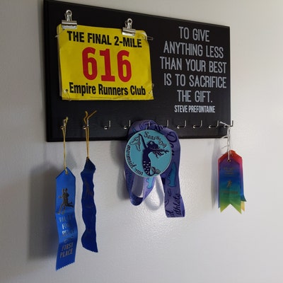 Customizable Single Bib Medal Holder Medal Display Rack You - Etsy