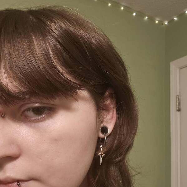 Goth Spike Plug Hoop Gauges Tunnels Ear Earrings Dangle 4g 2g 0g 00g 7/ ...