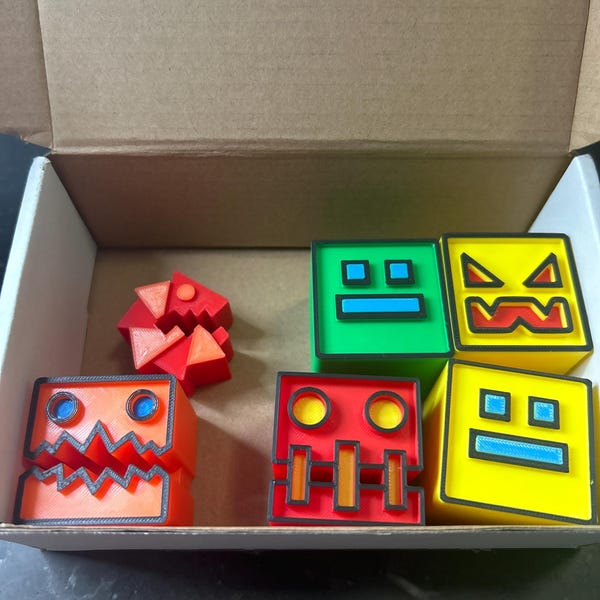 Geometry Dash Toys, 3D Printed Cubes, Geometry Dash Icons, Cake Toppers ...