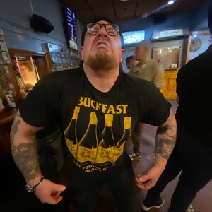 Punks Not Dead T-shirt Exploited UK82 - Etsy