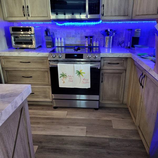 Oma's Flour Sack Towel, Oma's Kitchen, Oma Tea Towel, Gift for Oma ...