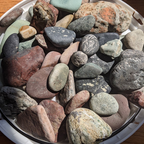 Alaska River Rock - 10 Pounds River Rocks Bulk - Wedding Stones ...