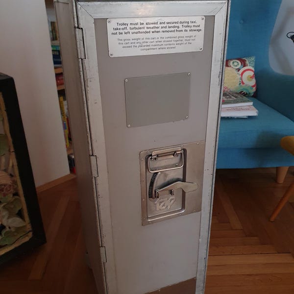 2 TRANSAVIA Aluminium Airline CONTAINERS KSSU Containers ...