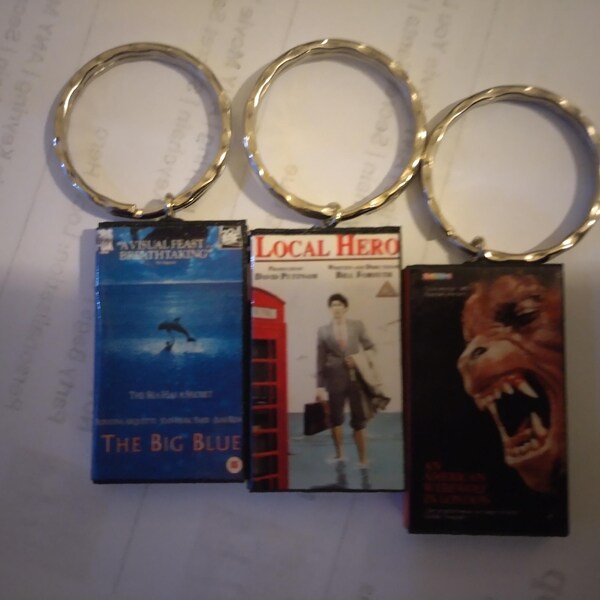 Miniature VHS Movie Keyring ANY Movie You Like Novelty 80s Film Gift ...