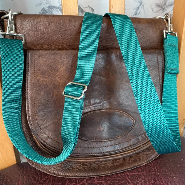 Wheelie Bin Straps Lid Securing Tie Down Strap No Drilling Bungee Cord ...