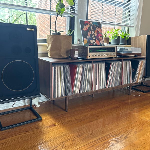 Train Hall Luggage Wall Mounted Rack Shelf Hooks | Coat Rack | Train ...