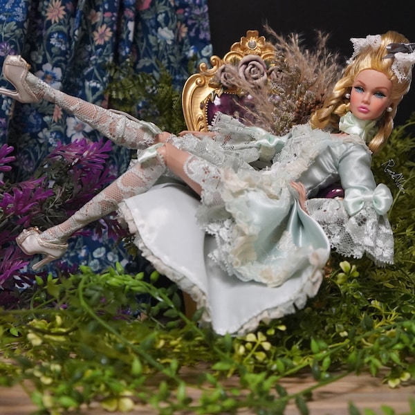 Historical Dress in the Style of Bridgerton for 16" Tonner Dolls Cami ...