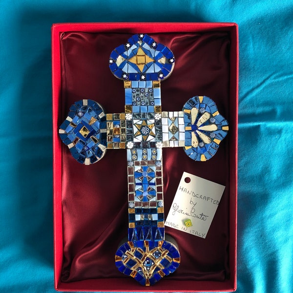 Stain Glass Mosaic Cross White Modern Wall Cross in Glass Mosaic With ...