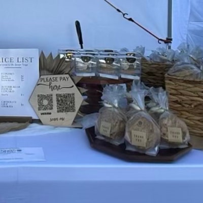 Pay Here QR Code Sign Payment Sign for Craft Fair or Vendor Fair Store ...