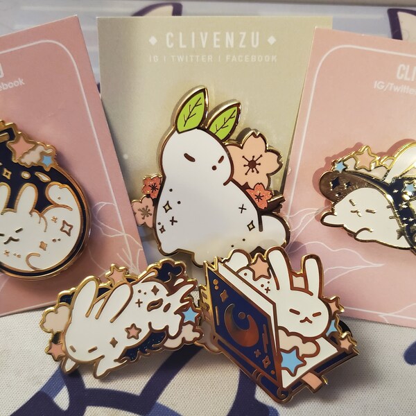 Witchy Moon Buns - Glow in the Dark Enamel Pins - Etsy