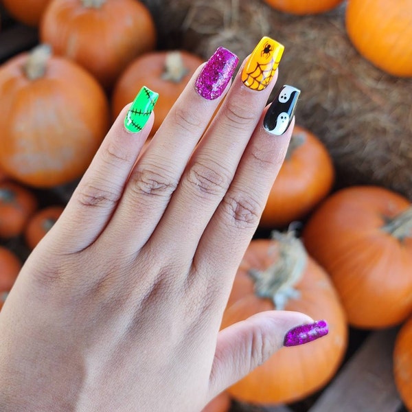 Y2k Grunge Cross Nails - Etsy