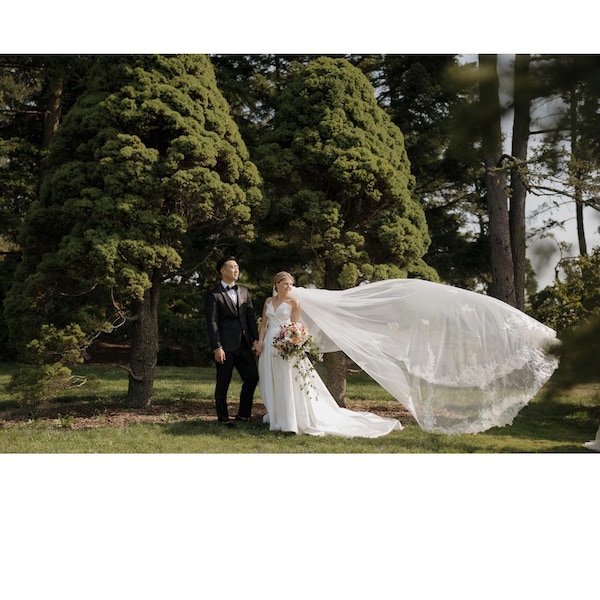 Irregular Mermaid Tail Bridal Veil Cathedral Pearl 3D Flower Trim Veil ...