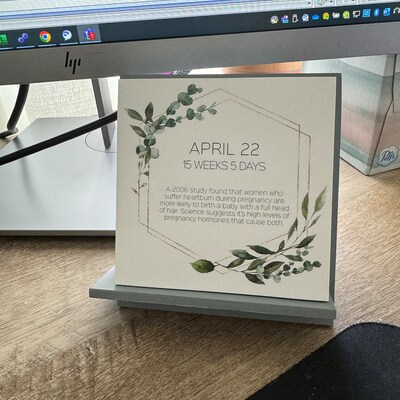 Custom Due Date Baby Countdown Calendar Pregnancy Gift for Expecting ...