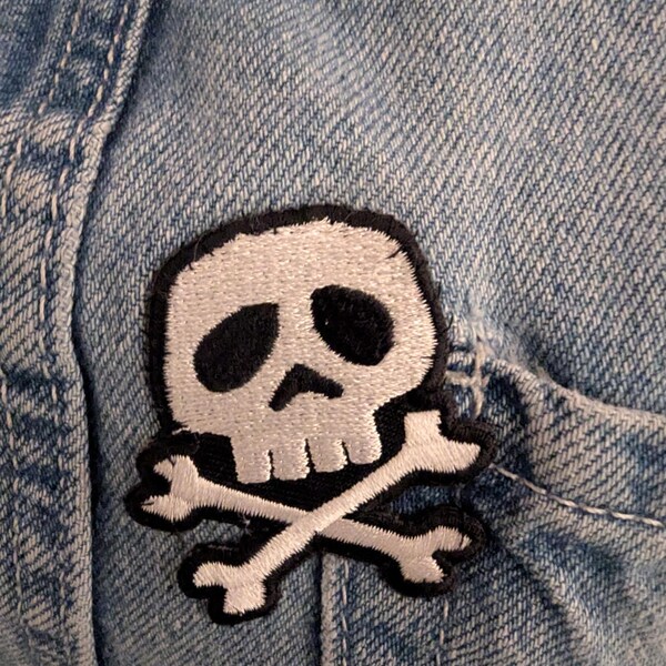 Sew on Large (4 Inch) Embroidered Skull and Crossbones Patch - Etsy