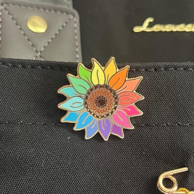 Rainbow Sunflower Pin: Flower Lover Pin Floral Gift Ideas Unity Rainbow ...