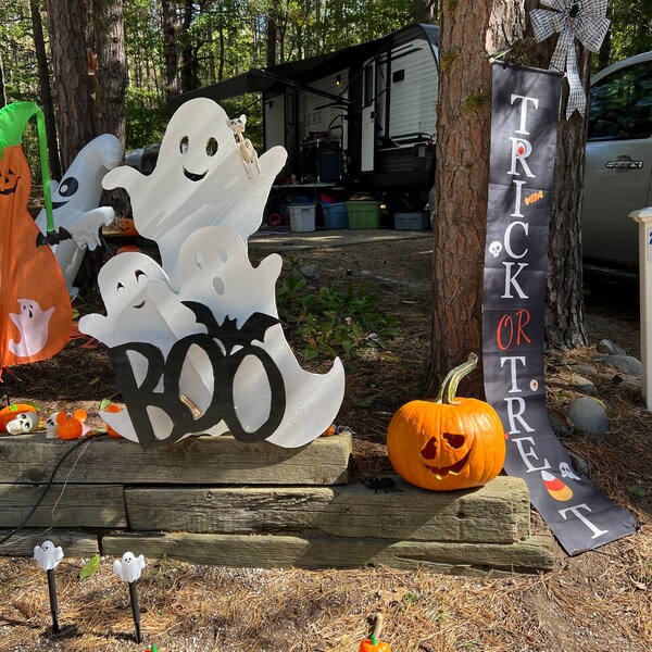 4ft Cute Ghost Trio With BOO Template When Made. Printable Trace & Cut ...