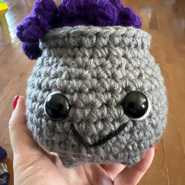Mini Cauldron Crochet Pattern, Fillable Mini Cauldron, Mini Cauldron W ...