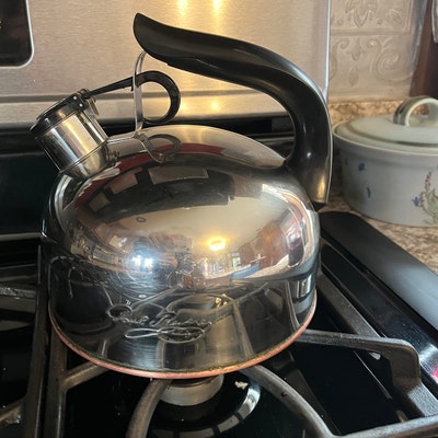 1960 Vintage Red & Blue Tupperware 8 Cup Mix and Store With Flip Lid ...