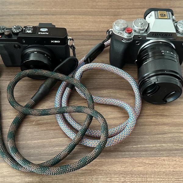 Black Camera Neck Strap With Optech Qd Mini Loop Attachments - Etsy