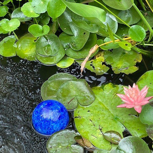 Pond Float Garden Gazing Ball Centerpiece. Lapis Blue. Hand Blown Glass ...