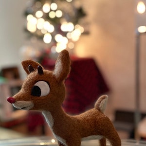 Custom: Felted Deerfox Inspired by Hilda's Twig Order Your Own - Etsy