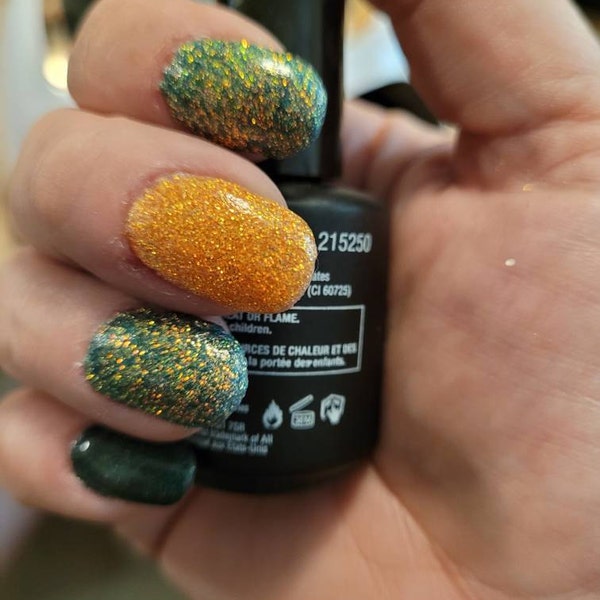 Basilisk- Dip Powder, Dip Powder for Nails, Acrylic, Iridescent, Green ...