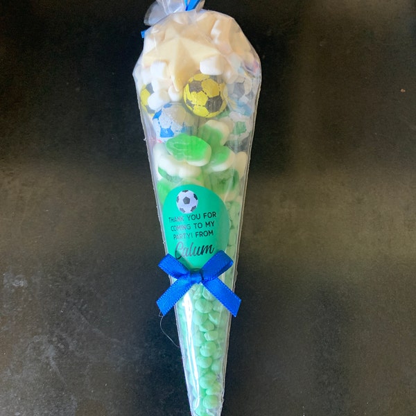 Luxury Lindor / Ferrero Rocher Gold, Silver, Pink or Blue Sweet Cone ...