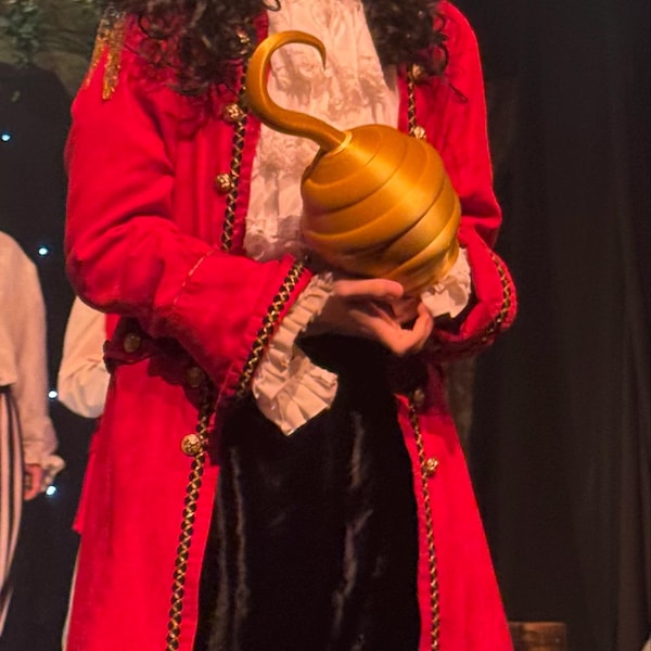 Crocodile Inspired Wearable Cosplay Hook Prop. Fan Created Replica - Etsy
