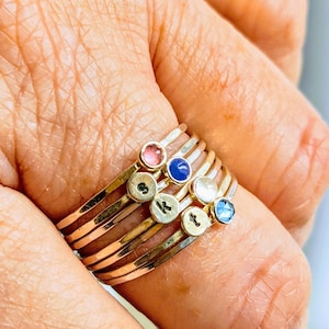 Geometric ring with 3 pyramids modern minimalistic ring | Etsy