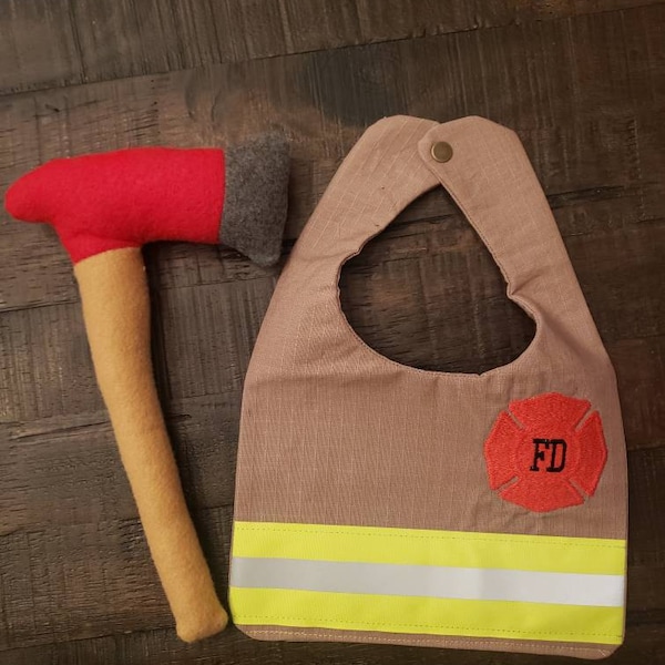 Firefighter Baby Bib, Personalized Baby Shower Gift - Etsy