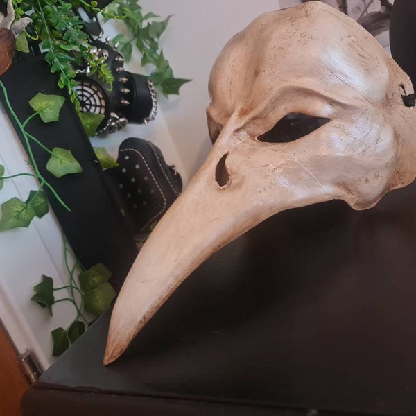 Raven Skull Mask - Doctor Plague - Necromancer - Druid - Sorcerer ...