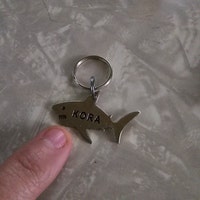 Personalized Shark Shape Keychain - Custom Engraved Name - Unique Ocean ...