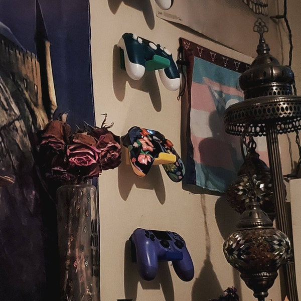 Gaming Controller Wall Mount for PS5, Xbox, Nintendo Switch, PS4 ...