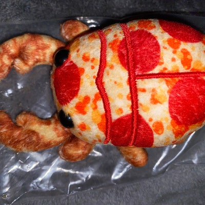 MINI PLUSH Squeaky Minky Food Pepperoni Pizza Stag Beetle Plush ...