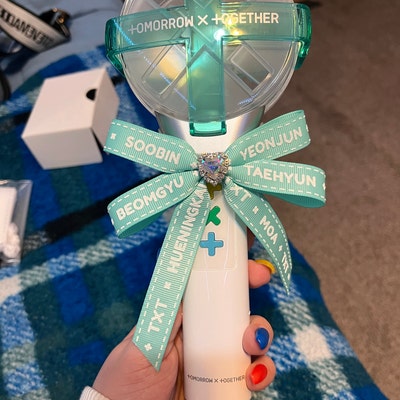 SEVENTEEN SVT Caratbong Ribbon Bow Keychain Pendant Light Stick Lanyard ...