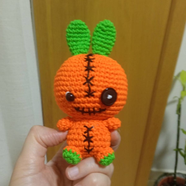 Amigurumi Mini Voodoo Bunny Crochet Pattern. Creepy, Cute, Scary Rabbit ...