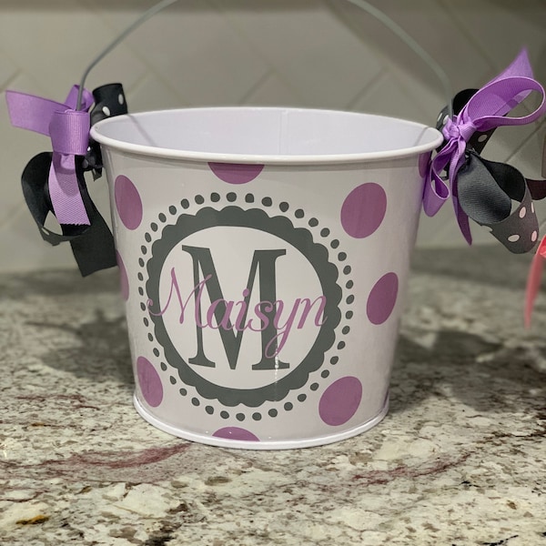 Girl Personalized 5QT Bucket W/scallop Circle, Initial, Name & Polka ...
