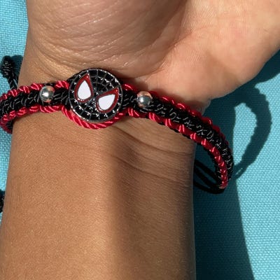 Ivan Cornejo Terapia Tour Keychain - Etsy