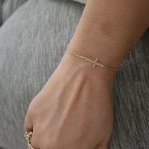 14K Gold Cross Bracelet Dainty Cross Jewelry Religious Bracelet Cross ...
