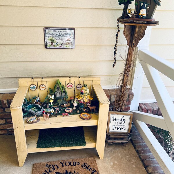 Funny Chicken Run Sign - Chicken Coop Décor - Crazy Chicken Lady Gift ...