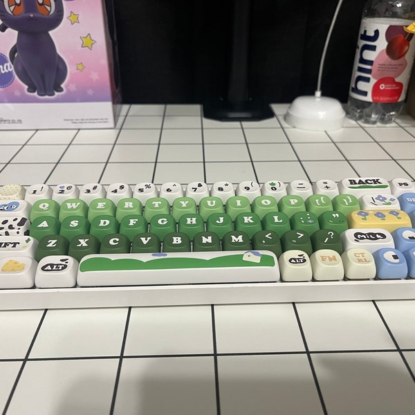Milk & Meadow Keycap Set, MOA Profile, Cute Art, PBT, Cherry MX Stem ...
