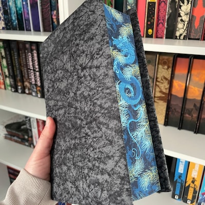 Adjustable Book Cover Fabric Dust Jacket Book Sleeve Bookish Gift Book ...