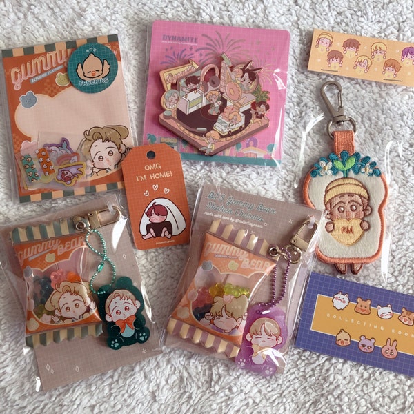 BTS Gummy Bears Shaker Charms - Etsy